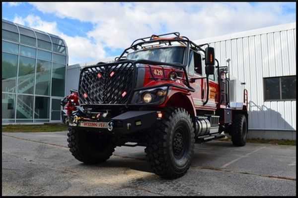 Bulldog 4x4 Fire Truck - Do You Even Fire Truck Bro?