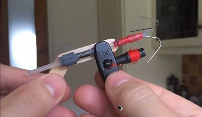How To Make A Mini Grappling Hook Launcher - Because Why Not?