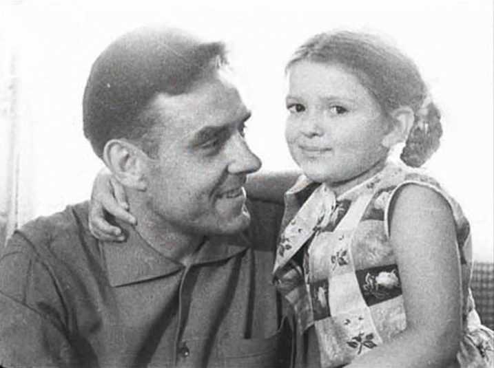 The Tragically True Story Of The Man Who Fell To Earth From Space